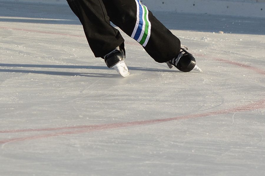 Crossovers, Edges, and Counter Balance | Clark Power Skating